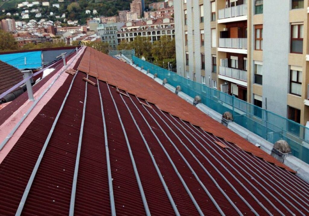 Onduline Bajo Teja Negra BT235 – Buscal S.A.C