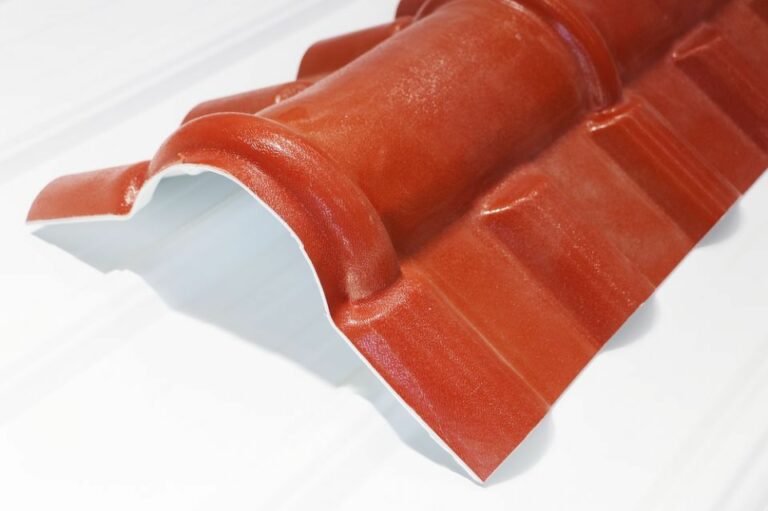 Cumbrera Teja Royal PVC ASA 1.05 X 0.6 M Rojo Teja – Buscal S.A.C